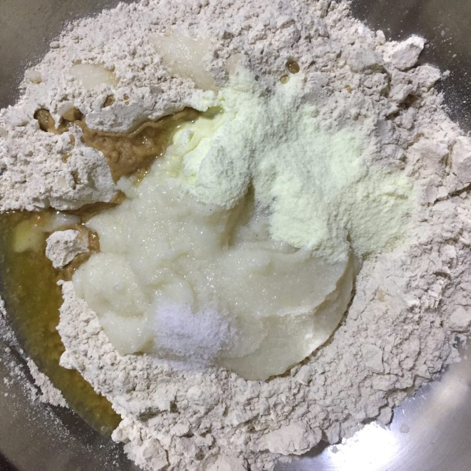 Mithi Shitabi Roti - Recipe52.com