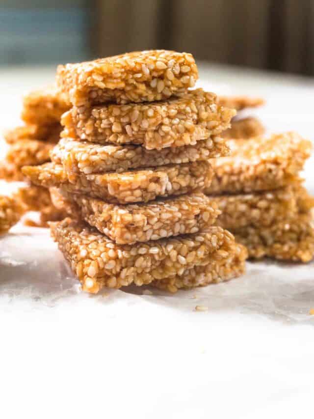 Til Chikki ( Sesame Chikki) - Recipe52.com