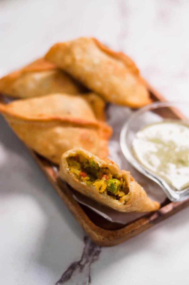 Vegetable Samosa - Recipe52.com