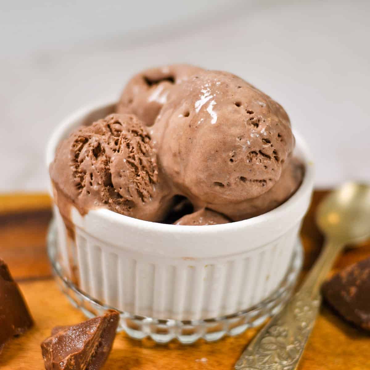 Homemade Chocolate Ice Cream With Condensed Milk - Recipe52.com